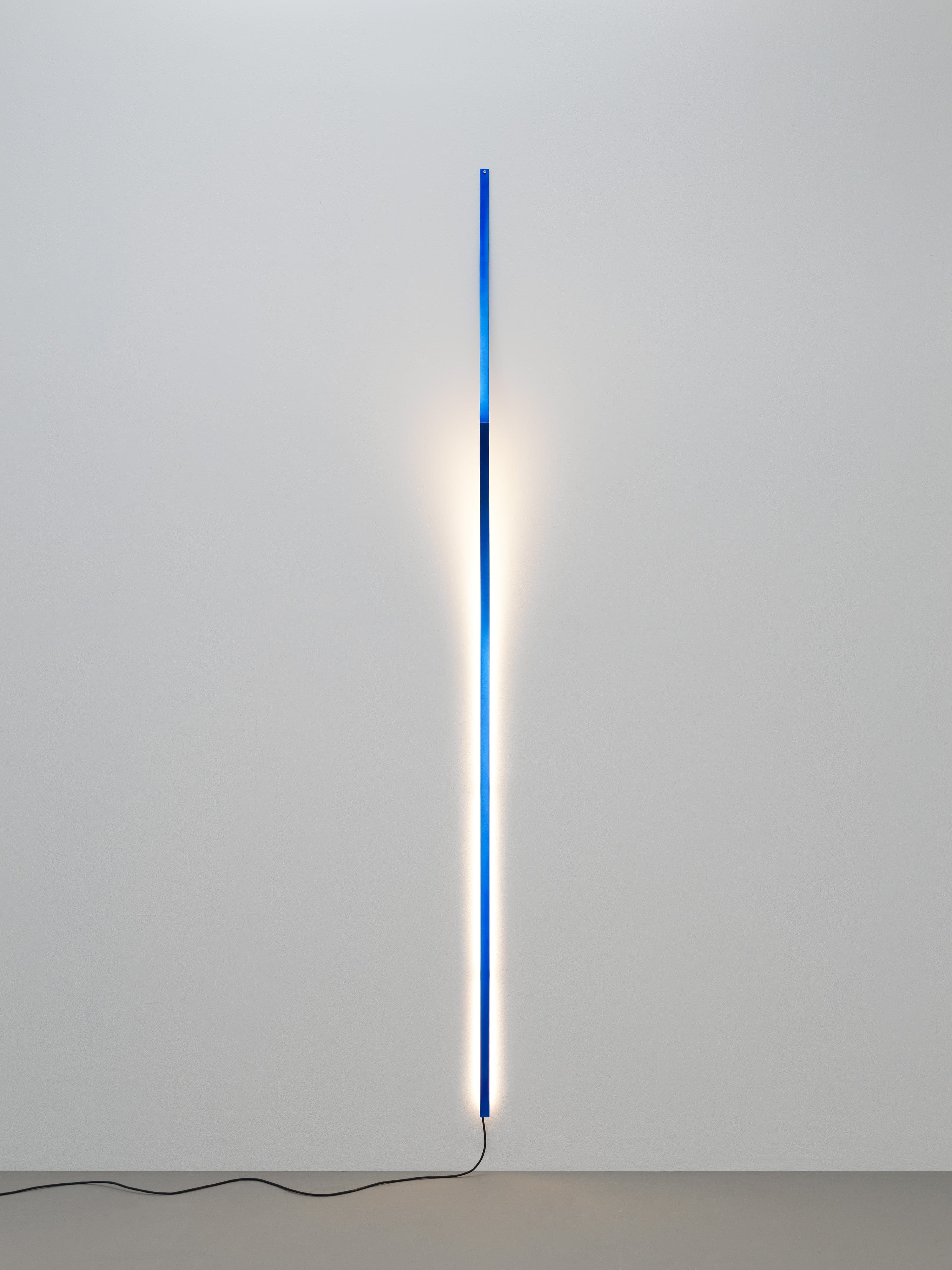 Linear Wall Lamp FOLD | Maison Matisse